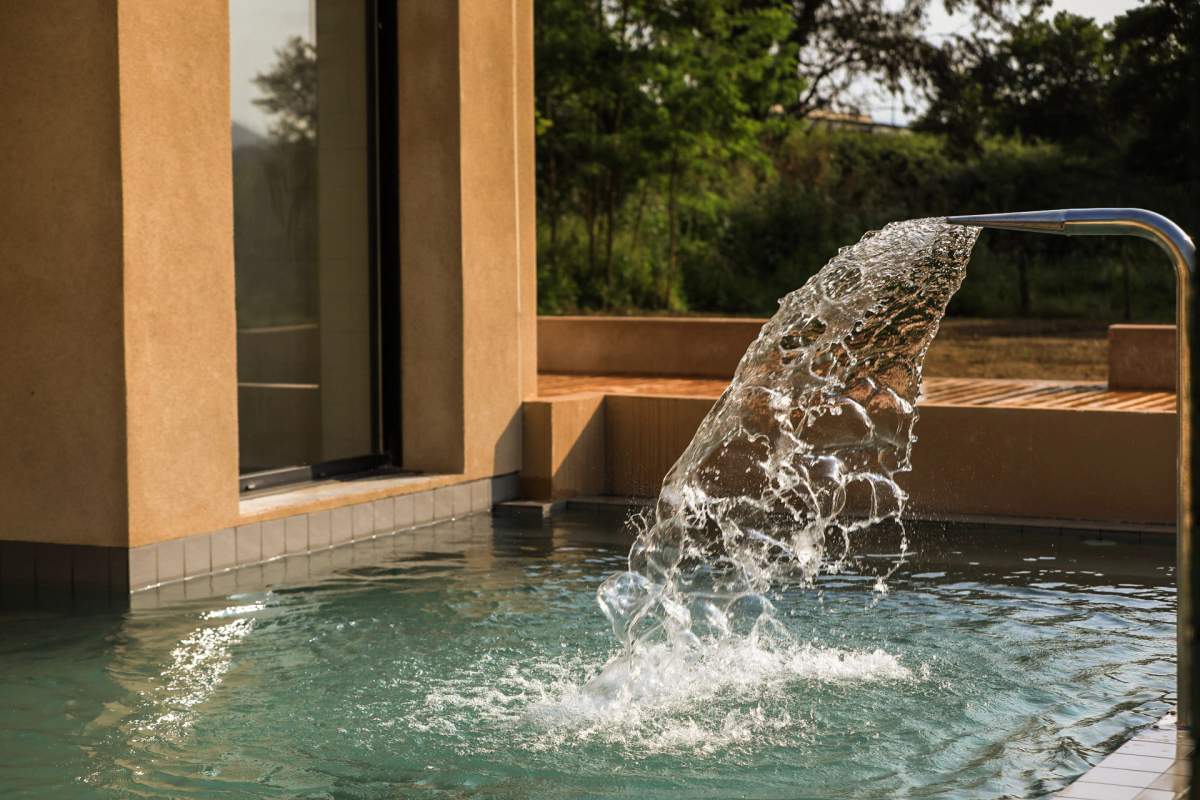 Bains de Baracci | Thermes et eaux sulfureuses en Corse-du-Sud